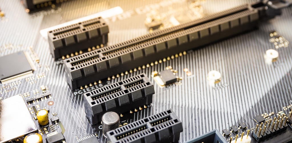 PCI Expressについて 入門編 - 第1回 PCI Expressとは｜エンジニアによりそう、リョーサンのマガジンサイト｜リョーサンテクラボ｜株式会社リョーサン（RYOSAN）